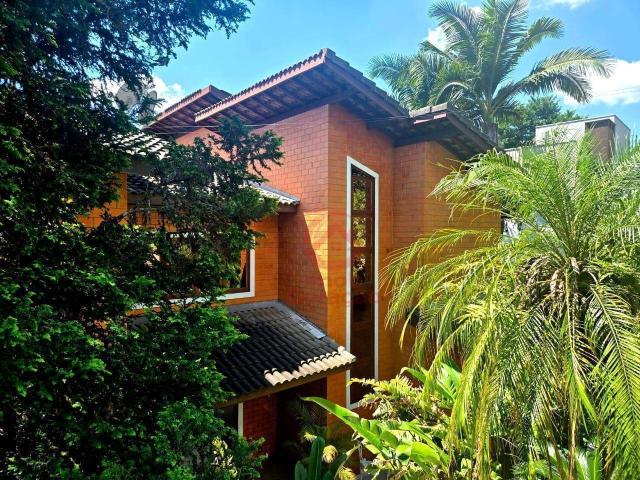 Sobrado para Venda/Aluguel com 4 quartos, 413 m² por R$ 2.650.000