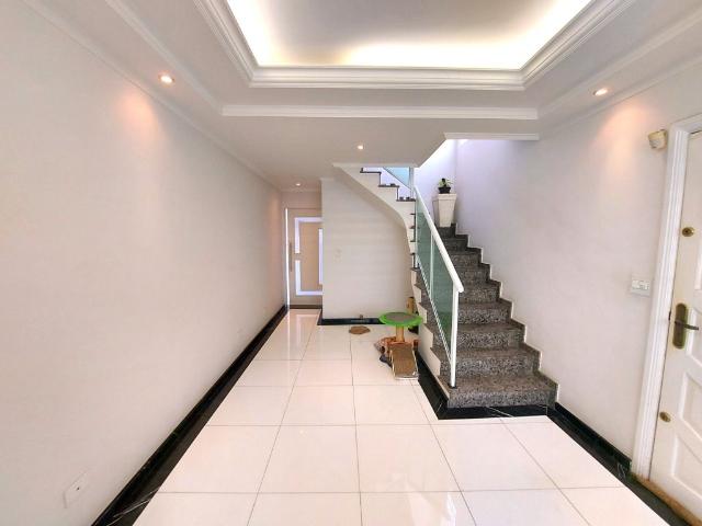 Sobrado para Venda/Aluguel com 2 quartos, 121 m² por R$ 799.000