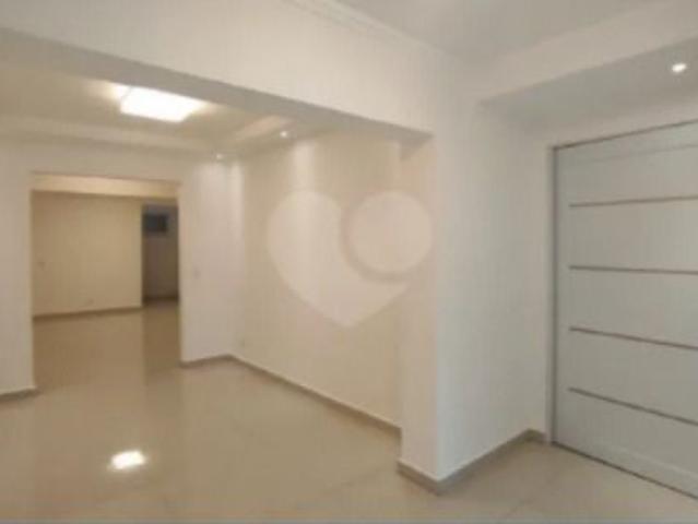 Sobrado para Venda/Aluguel com 3 quartos, 150 m² por R$ 1.500.000