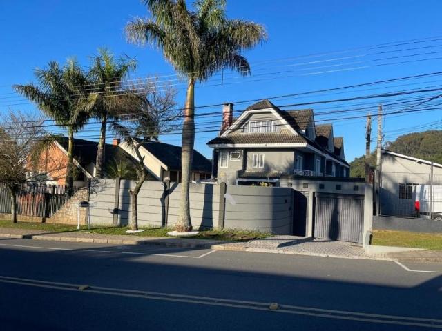 Sobrado para Venda/Aluguel com 3 quartos, 190 m² por R$ 1.550.000