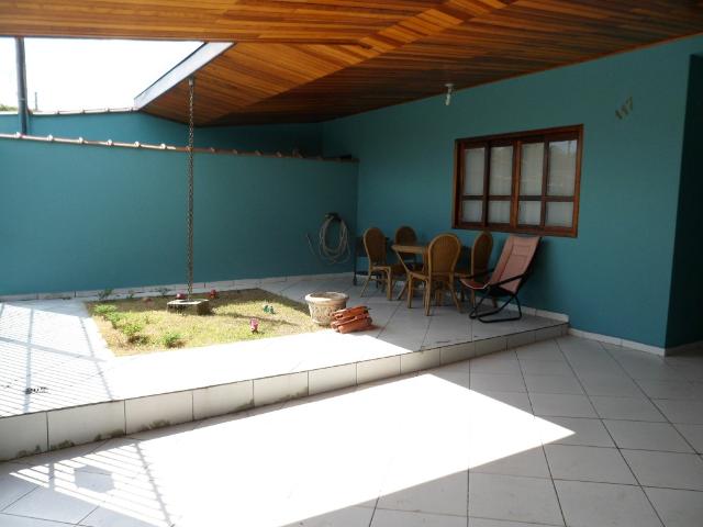 Sobrado para Venda/Aluguel com 3 quartos, 250 m² por R$ 1.330.000