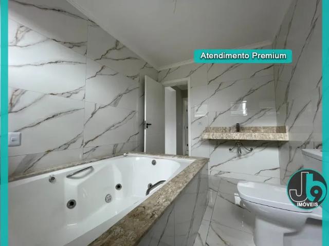 Sobrado para vender em Pinhais Pr no Bairro Maria Antonieta 138m² com 3 Quartos, 1 Suíte, 3 salas, 3