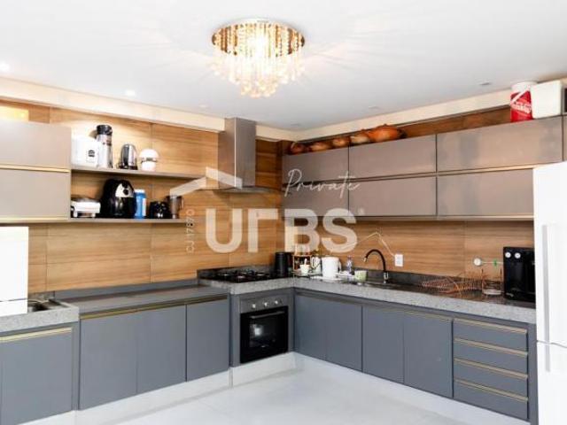 Sobrado Parque Amazonia 121,07m2 3 Quartos, sendo 1 suite 2 vagas de garagem