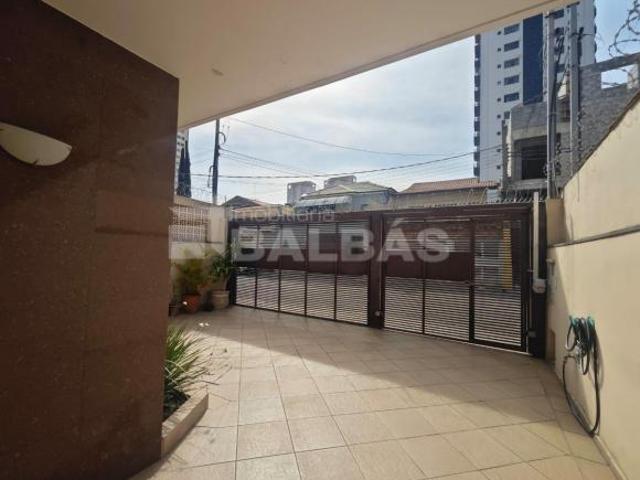 SOBRADO PARQUE SÃO JORGE 220 m²