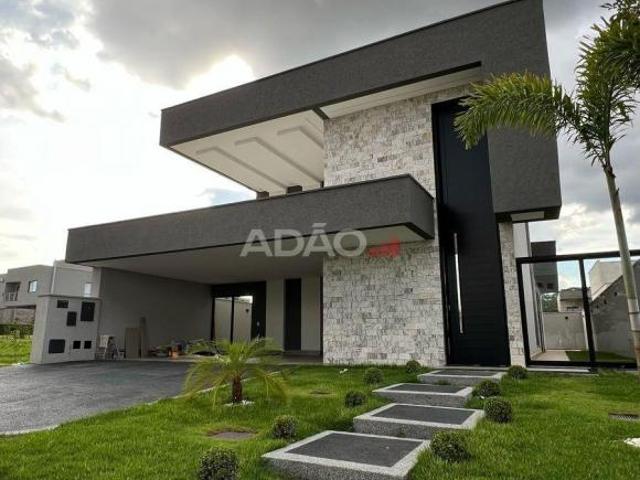 SOBRADO PARQVILLE PINHEIROS Casa em Condomínio com 4 Quarto s por R$ 1690000.00 no setor Parqville