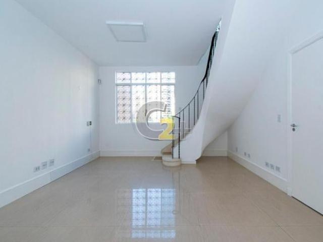 SOBRADO PERDIZES RESIDENCIAL/COMERCIAL LOCAÇÃO 5 DORMITÓRIOS 2 VAGAS