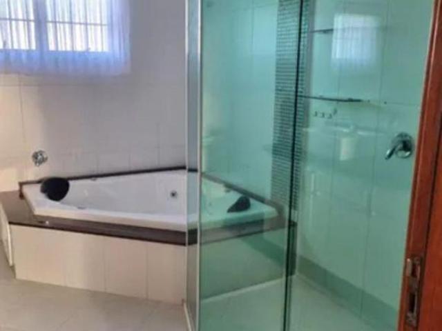Sobrado perfeito com 3 dormitórios Suzano