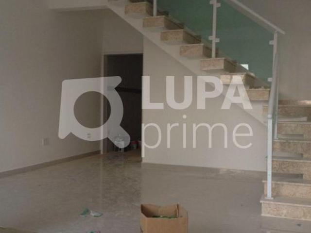 SOBRADO PQ VITÓRIA