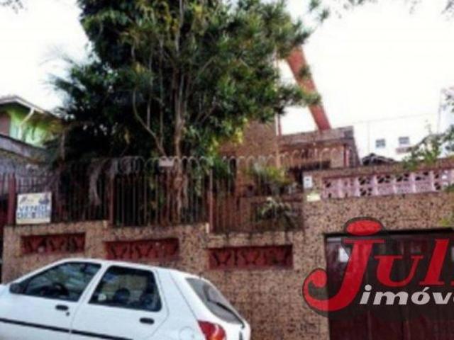 SOBRADO PRECISA DE MUITA REFORMA CENTRO