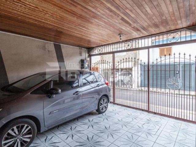 SOBRADO PRÓXIMO A EMILIA MARENGO 235 M²
