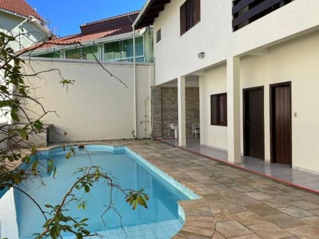 SOBRADO PROXIMO A PRAIA NO CIBRATEL I COM 4 DORMITORIOS