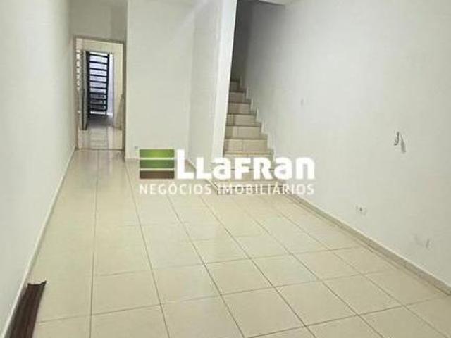 Sobrado próximo ao Shopping Taboão