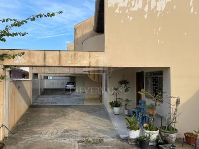 Sobrado próximo mar em Balneário Nereidas Guaratuba