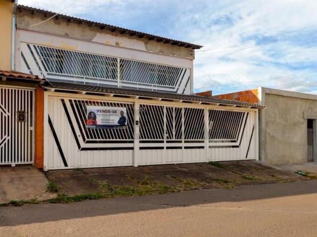 SOBRADO QUADRA 29 ACEITA FINANCIAMENTO