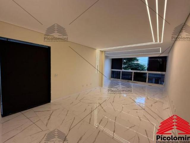 Sobrado recém reformado em Guarulhos à venda, 125m² com 3 dormitórios, sendo 1 suíte, sala 2 ambient
