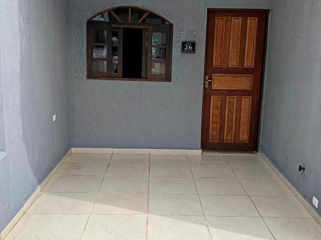 Sobrado recém reformado em Itaquera