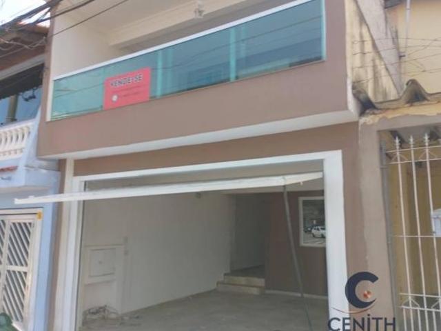 Sobrado Reformado à Venda c/ 206m2 e 4 dormitórios Cidade das Flores