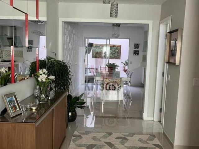 Sobrado Reformado à Venda em Osasco!