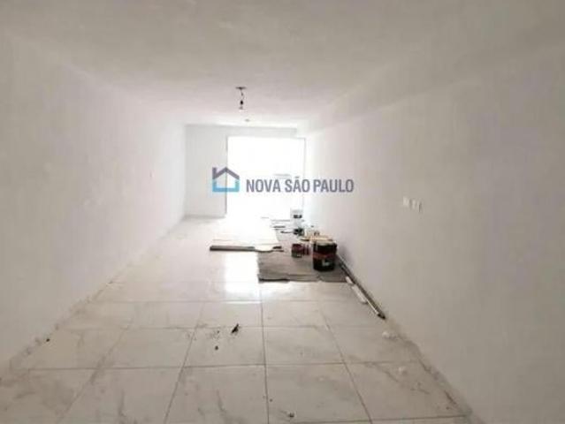 Sobrado reformado com 141m² na Zona Sul