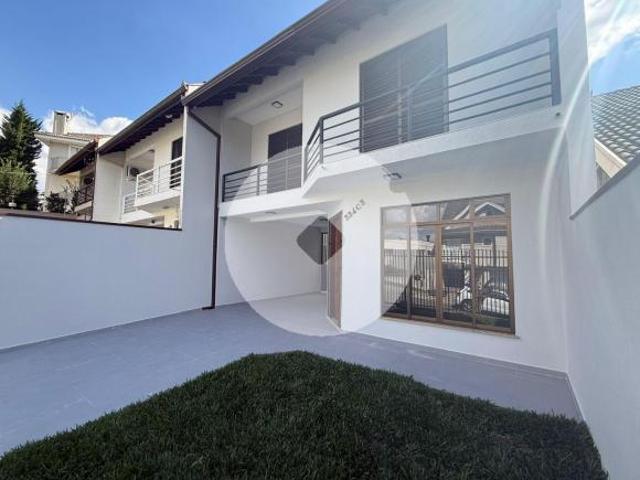 Sobrado reformado com 4 dormitórios à venda,166.00 m, mossunguê, CURITIBA PR