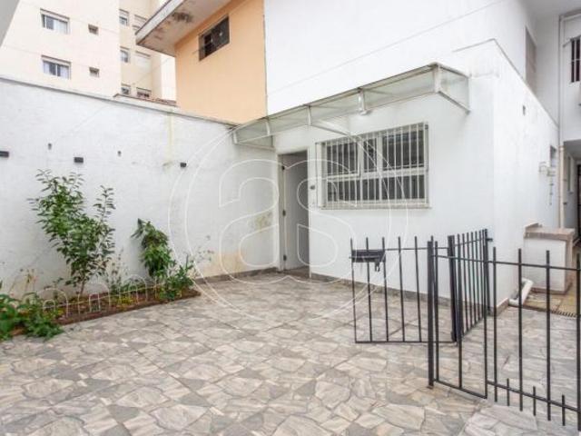 SOBRADO RESIDENCIAL NA REGIÃO