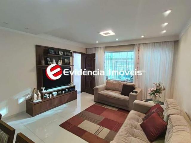 Sobrado residencial na Vila Scarpelli, Santo André 3 dorms com 2 vagas — R$ 649.000