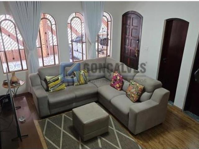 Sobrado Residencial no Assunção, SBC—3 Dormitórios com 1 Suíte e 3 Vagas