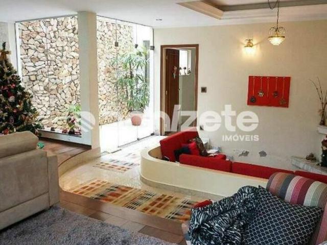 Sobrado Residencial no Jardim, Santo André – 4 Quartos, 6 Vagas, Financiamento Aceito