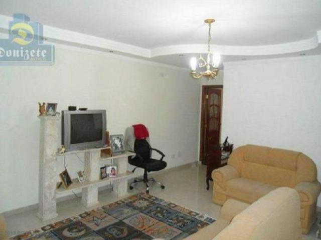 Sobrado Residencial no Parque Bandeirante, Santo André – 4 Quartos, 6 Vagas