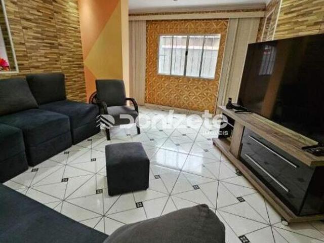 Sobrado Residencial no Parque Novo Oratório Santo André – 3 Dormitórios, 2 Vagas, Financia