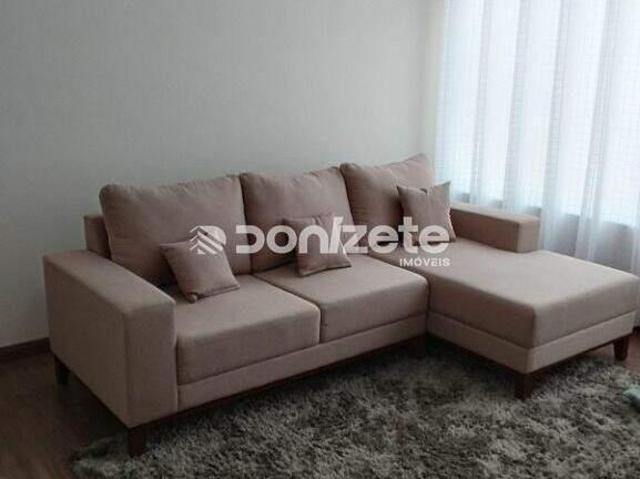 Sobrado Residencial no Silveira, Santo André — 3 suítes, 4 vagas e espaço amplo