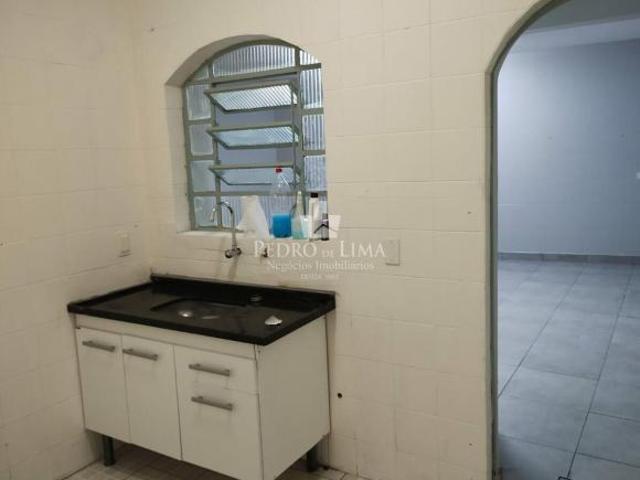 Sobrado Residencial ou Comercial com 3 Dormitórios em Ótima localização no Cangaíba