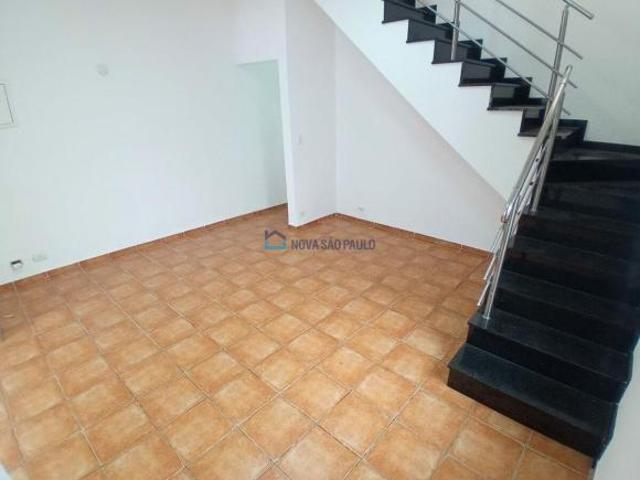 Sobrado residencial à venda com 3 dormitórios