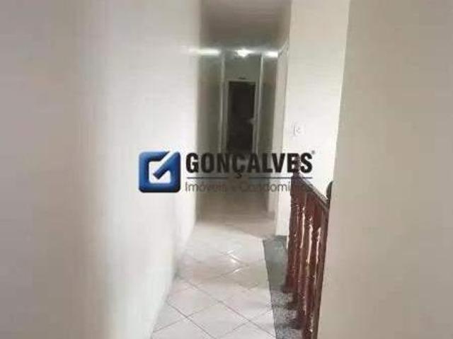 Sobrado Residencial à Venda em Assunção São Bernardo do Campo — 3 Dormitórios, 1 Suíte, 2 Vagas