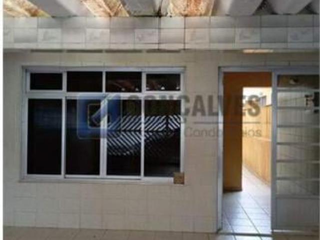 Sobrado Residencial à Venda em Demarchi, São Bernardo do Campo — 3 Quartos, 1 Suíte, 2 Vagas