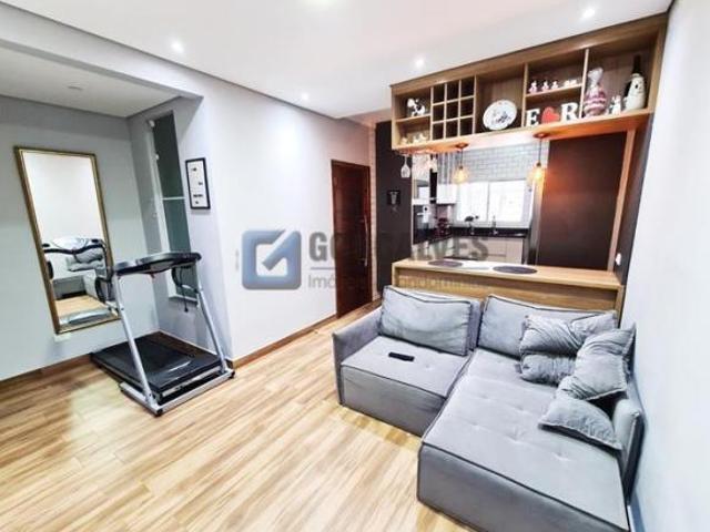 Sobrado residencial à venda em Diadema Canhema – 3 quartos, 2 vagas