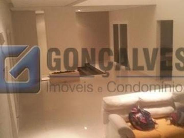 Sobrado Residencial à Venda em Independência, São Bernardo do Campo – 3 suítes, 6 vagas, piscina e e