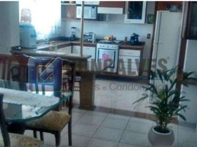Sobrado Residencial à Venda em Jardim Atlântico, São Bernardo do Campo – 3 Quartos 2 Suítes e 2 Va