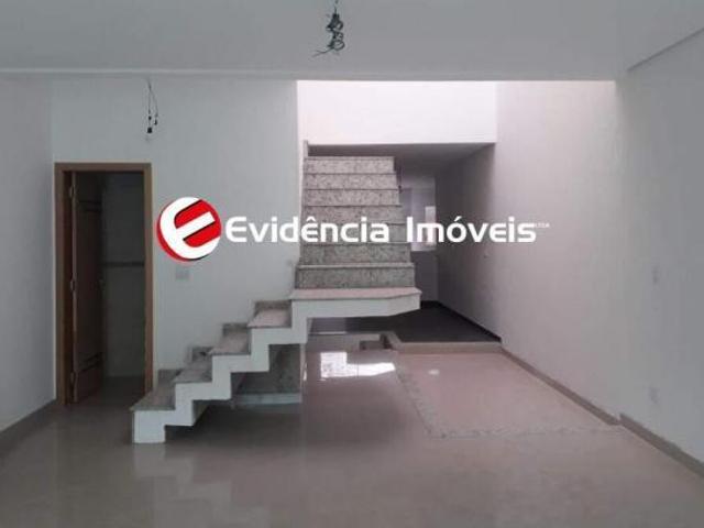 Sobrado Residencial à Venda em Jardim Bom Pastor, Santo André – 278 m² Internos + 132 m² Externos