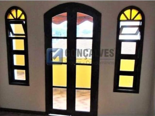 Sobrado Residencial à Venda em Jardim do Mar, São Bernardo do Campo – 6 Quartos, 3 Vagas
