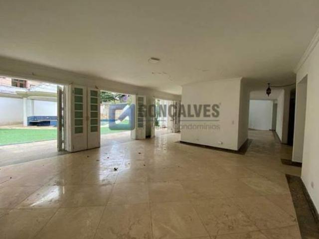Sobrado residencial à venda em Jardim São Caetano, São Caetano do Sul – 5 dormitórios, 4 suítes e 8