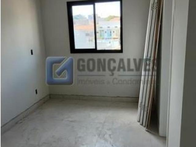 Sobrado Residencial à Venda em Jardim Santo Alberto, Santo André – 2 Suítes, Porcelanato