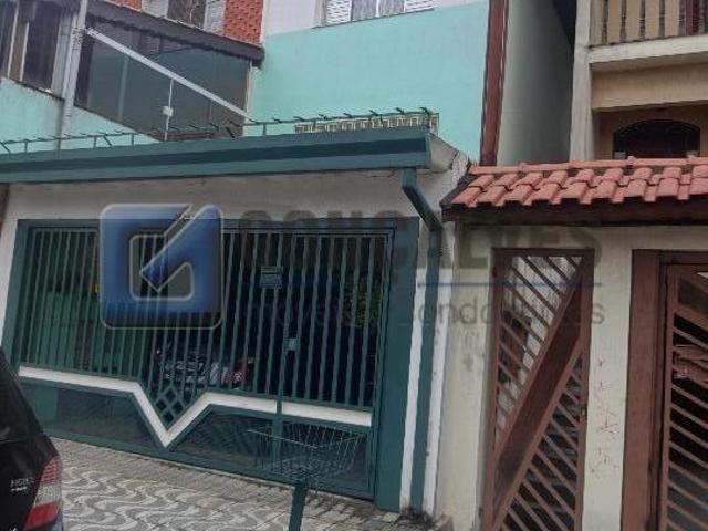 Sobrado residencial à venda em Jardim Utinga, Santo André – 3 quartos, 3 vagas, 184 m²