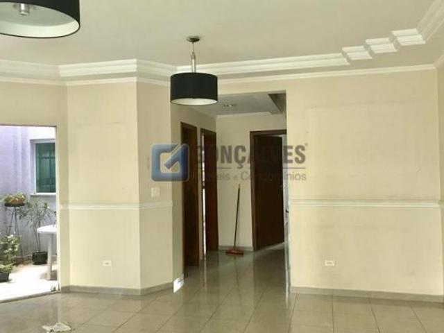 Sobrado residencial à venda em Nova Petrópolis, São Bernardo do Campo – 6 suítes, 320 m², 4 vagas