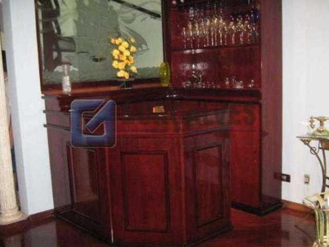 Sobrado residencial à venda em Nova Petrópolis, São Bernardo do Campo – 3 suítes, 8 vagas