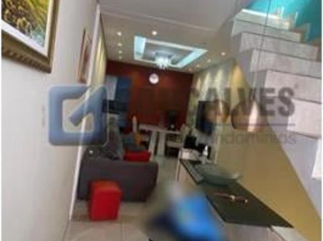 Sobrado Residencial à Venda em Nova Petrópolis, SBC 2 Quartos, Porcelanato