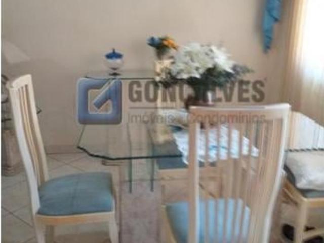 Sobrado Residencial à Venda em São Bernardo do Campo – 3 Quartos, 1 Suíte, 2 Vagas