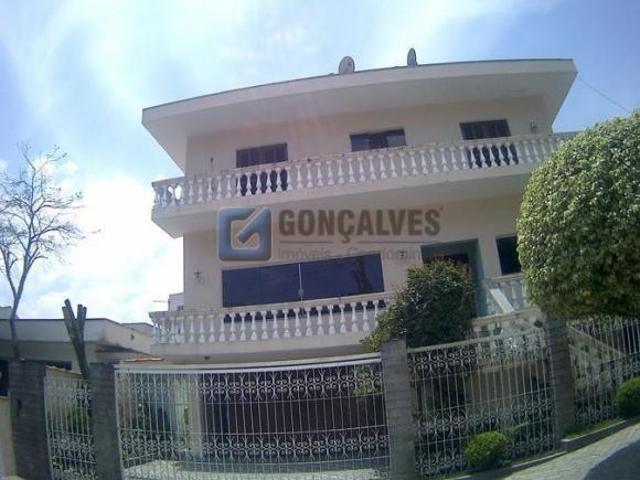 Sobrado residencial à venda em São Bernardo do Campo – 4 quartos, 6 vagas, ampla área