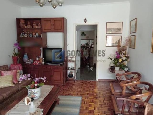 Sobrado residencial à venda em São Caetano do Sul Bairro Olímpico – 3 quartos, 4 vagas