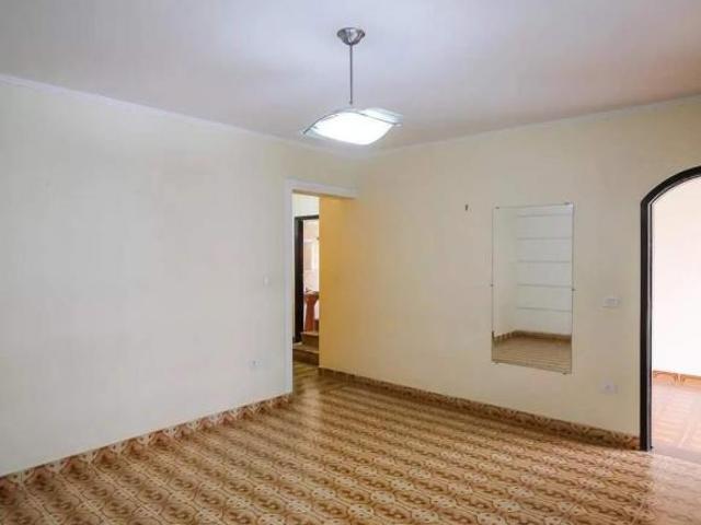 Sobrado residencial à venda em Santo André Santa Maria | 3 quartos, 1 suíte e 240 m²
